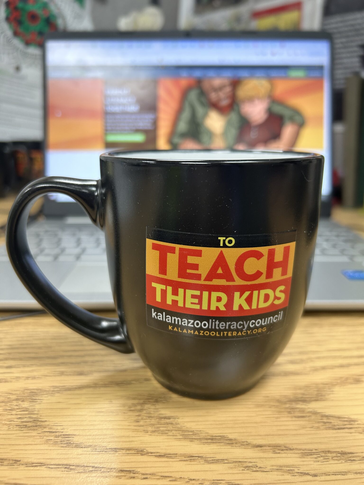 Empower Learners with the Exclusive 16 oz Everyone Needs To Read Mug ...